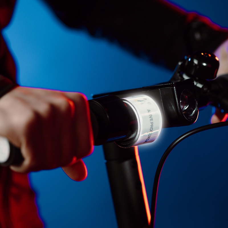 Custom Reflective Snap Band GROUP 1 - Refloactive Sp. z o.o.